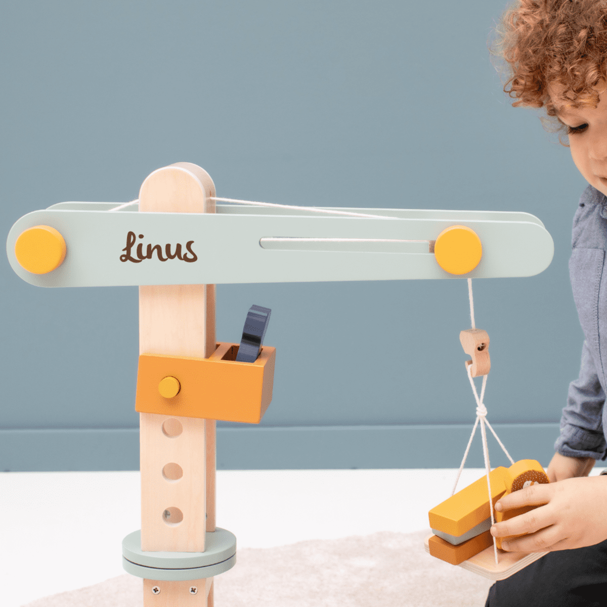 Holzkrank Kinderspielzeug mit Namen Kran aus Holz Geburtstagsgeschenk